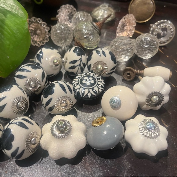 Accents | Assorted Bundle Of Knobs | Poshmark
